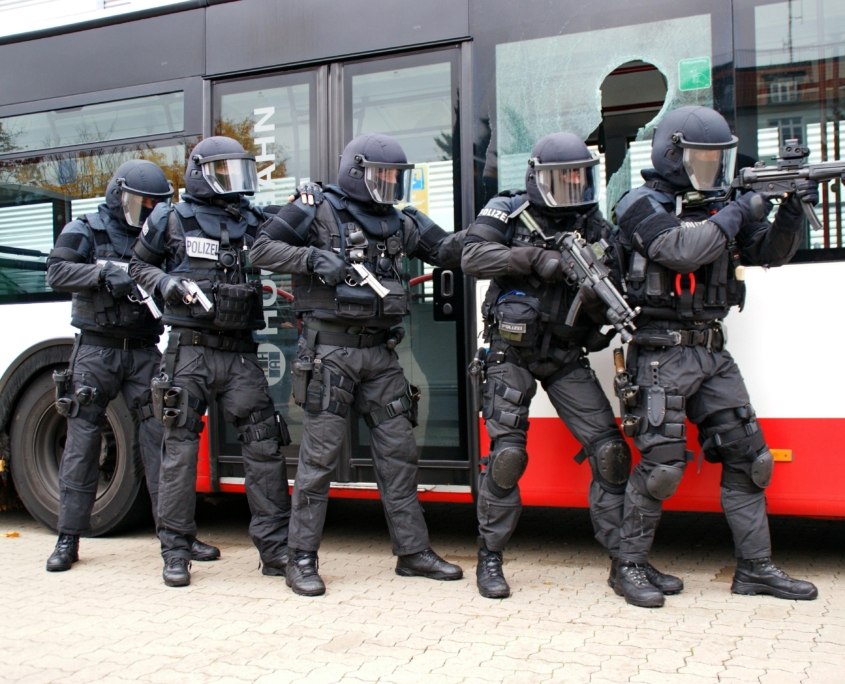 SWAT (Special Weapons and Tactics) - Milites Dei Academy